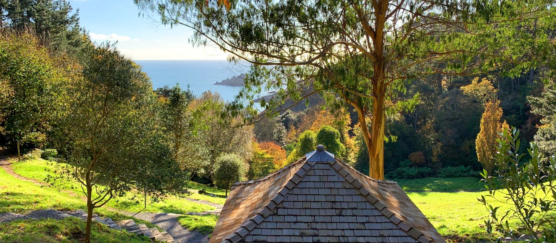 Coleton Fishacre House & Garden near Muntham Apartments and Town House