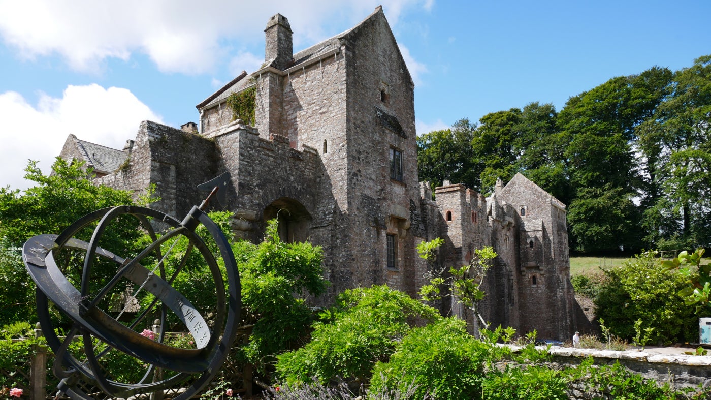 Compton Castle not far from Muntham Holiday Apartments
